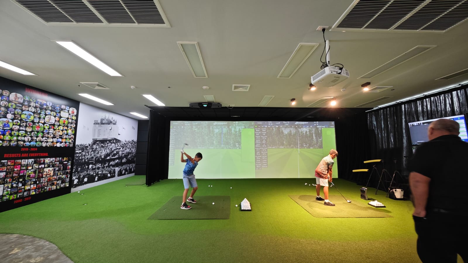 หางาน สมัครงาน งาน ตำแหน่ง Electric Golf Cart Maintenance Engineer ...